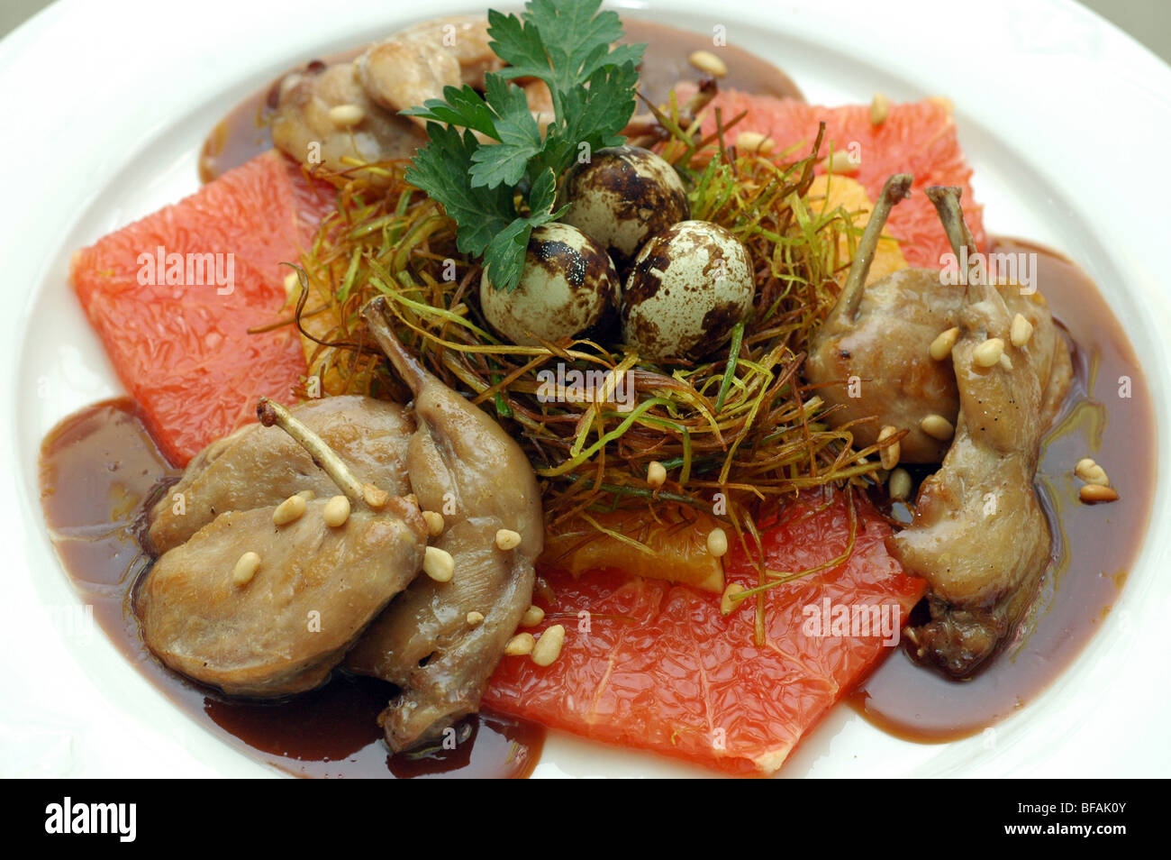 L dish hi-res stock photography and images - Alamy