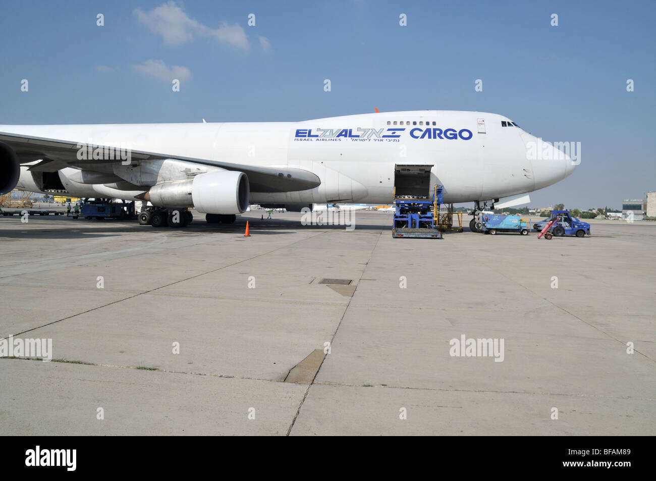 Israel, Ben-Gurion international Airport El Al Cargo, Boeing 747-200 ...