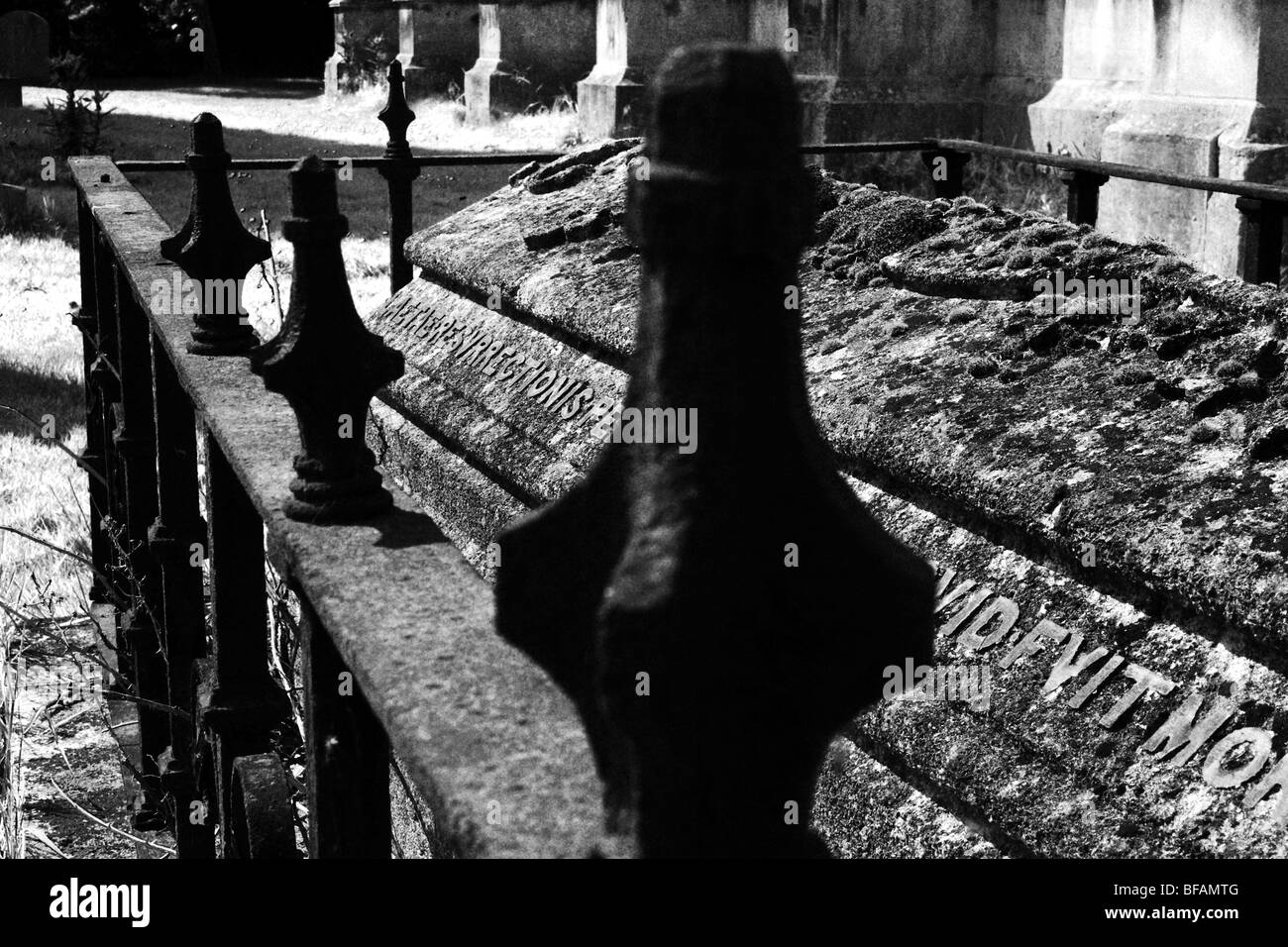 Simon marsden haunted hi-res stock photography and images - Alamy