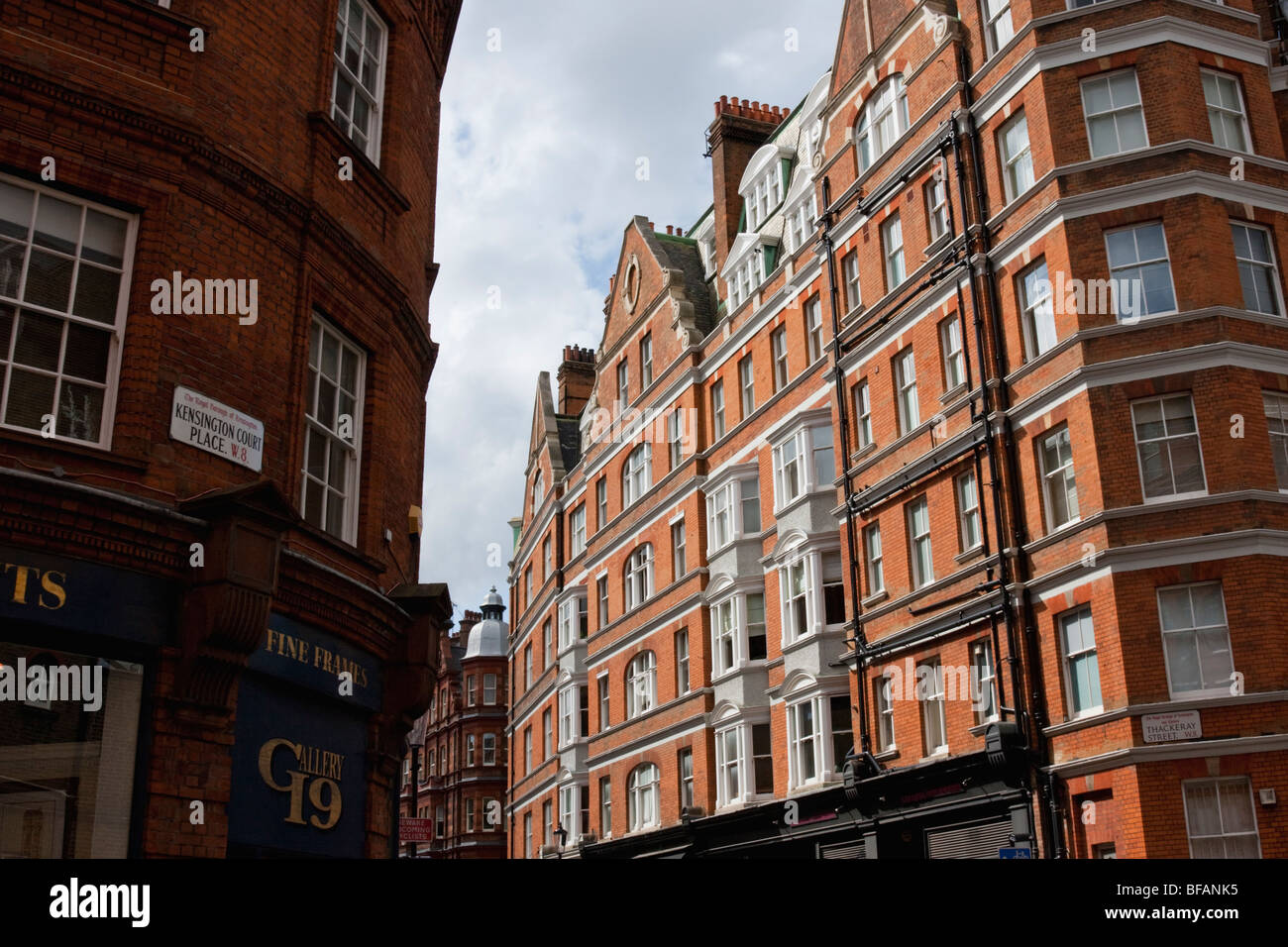 Kensington mansions in London UK Stock Photo - Alamy