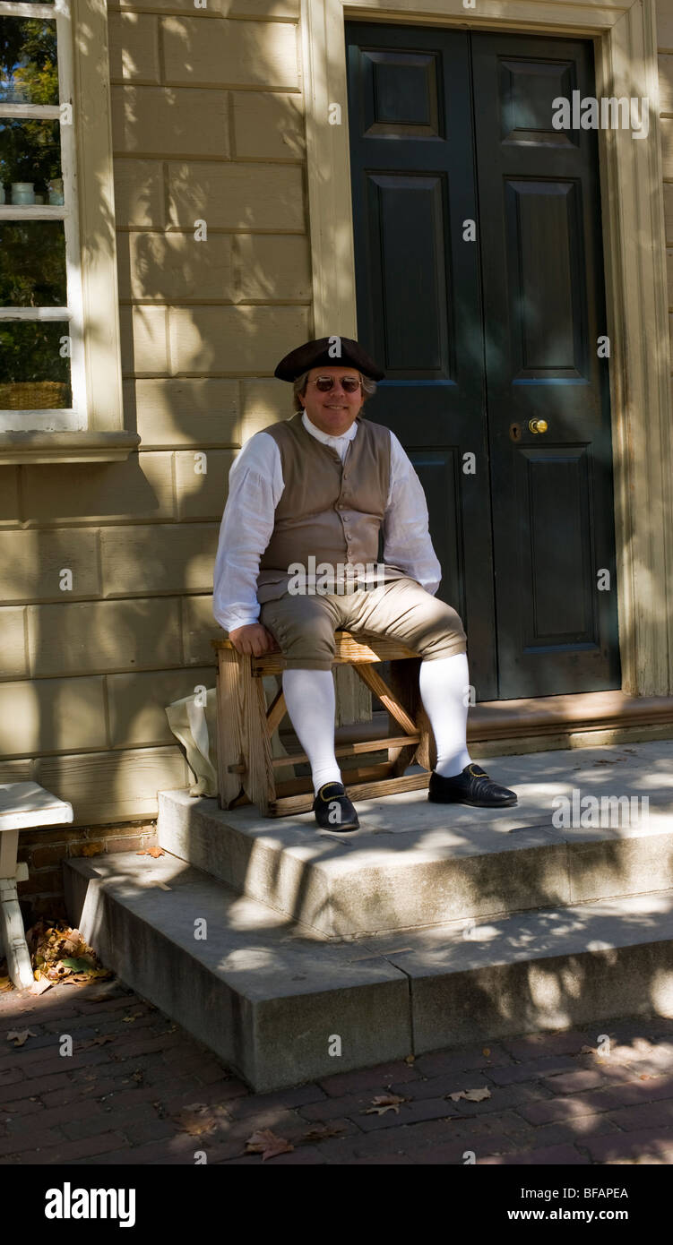 actor in Williamsburg, Virginia resting in the shade Stock Photo - Alamy