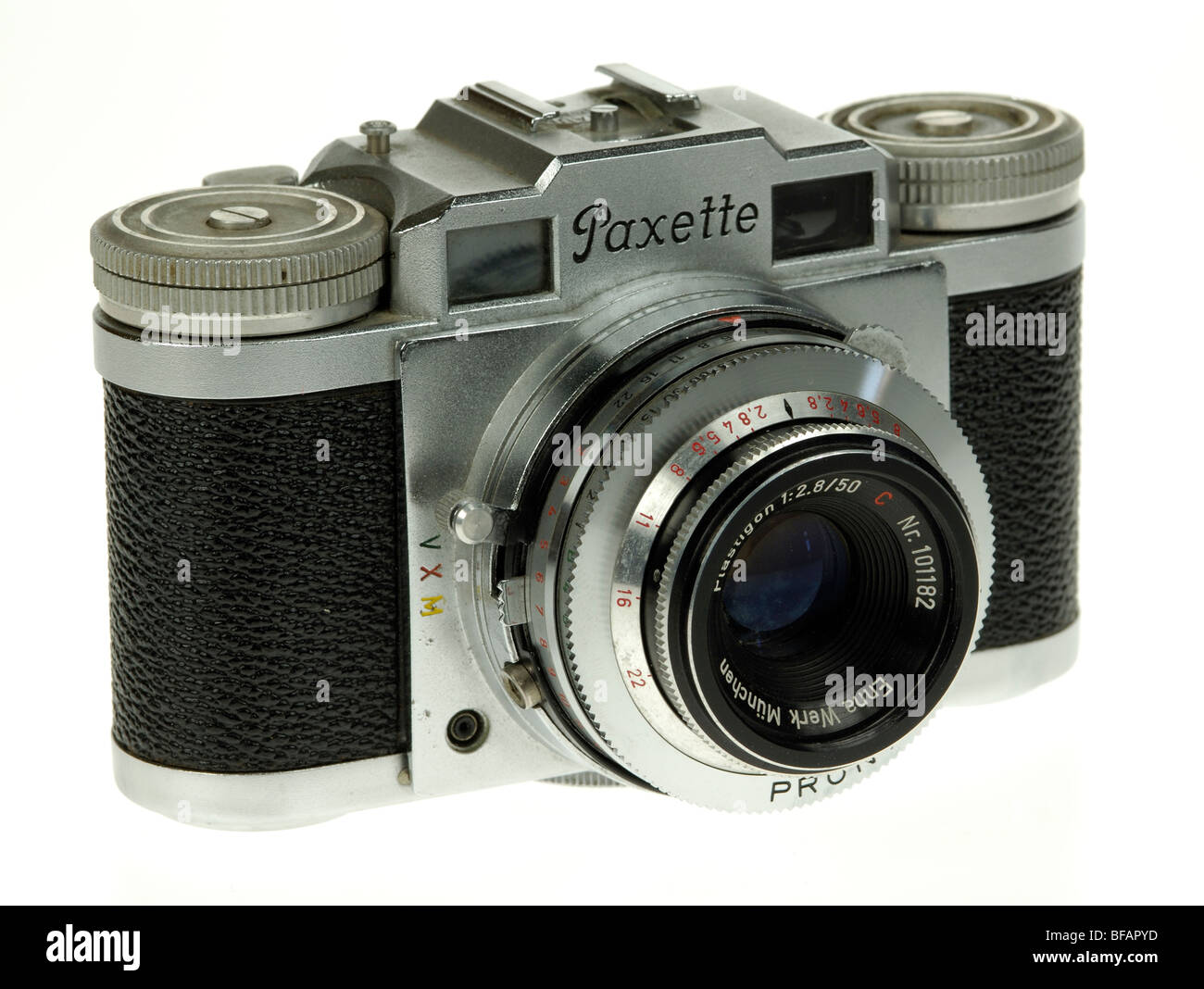 Braun Paxette 1L Camera Stock Photo - Alamy