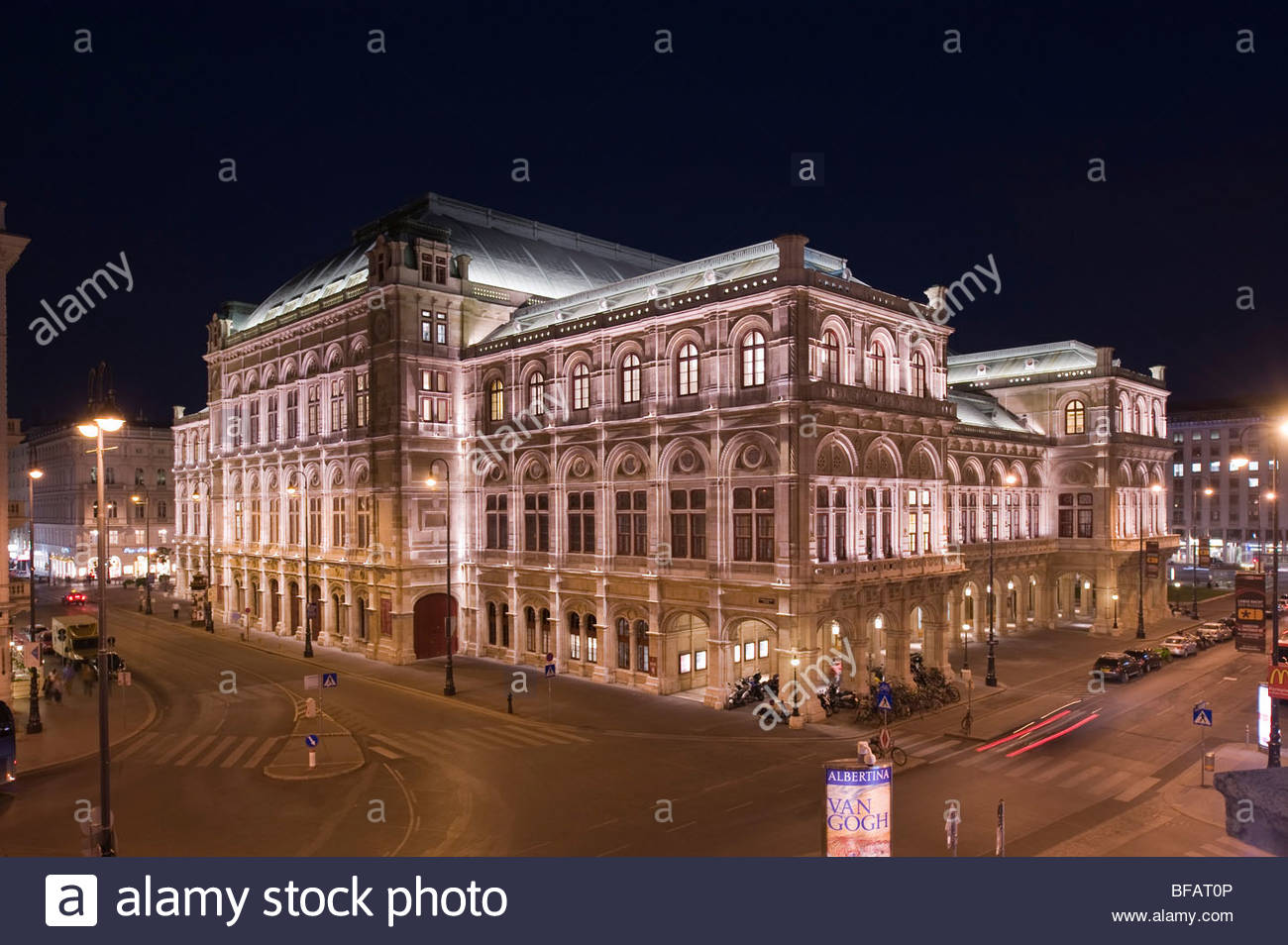 Wien Oper High Resolution Stock Photography and Images - Alamy