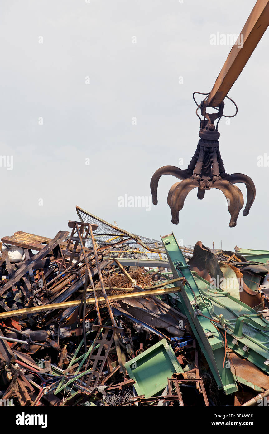 Scrap metal for recycling Stock Photo - Alamy