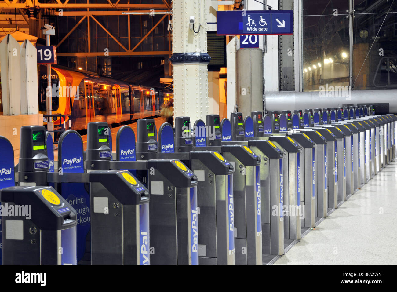 Train ticket barrier hi-res stock photography and images - Alamy