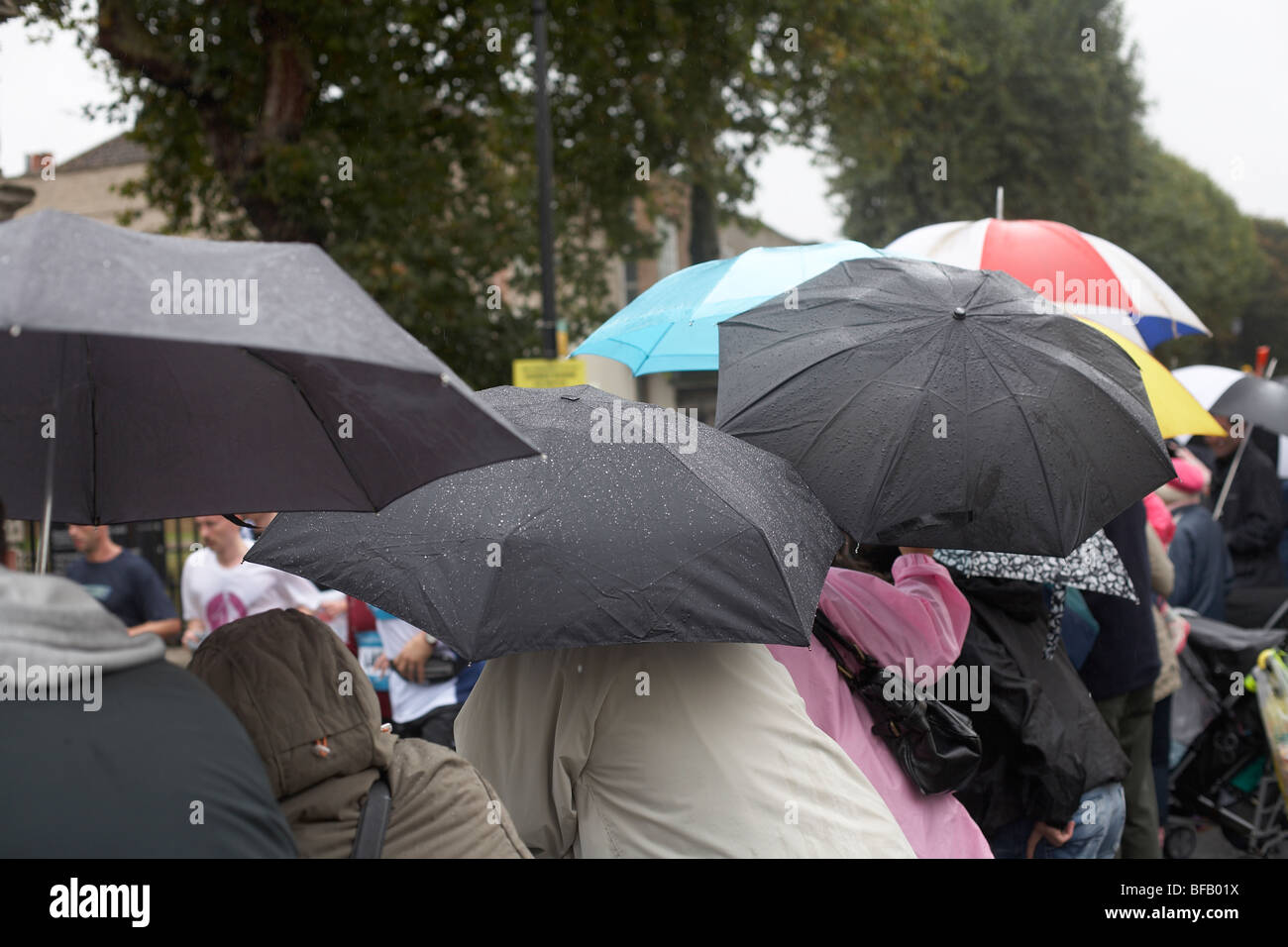 people with umbrellas Stock Photo - Alamy