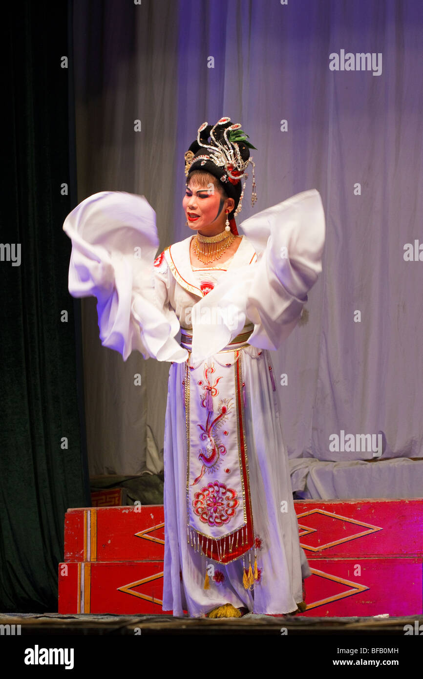 Actor From Yiu Ming Sing Cantonese Opera Group Stock Photo, 55% OFF