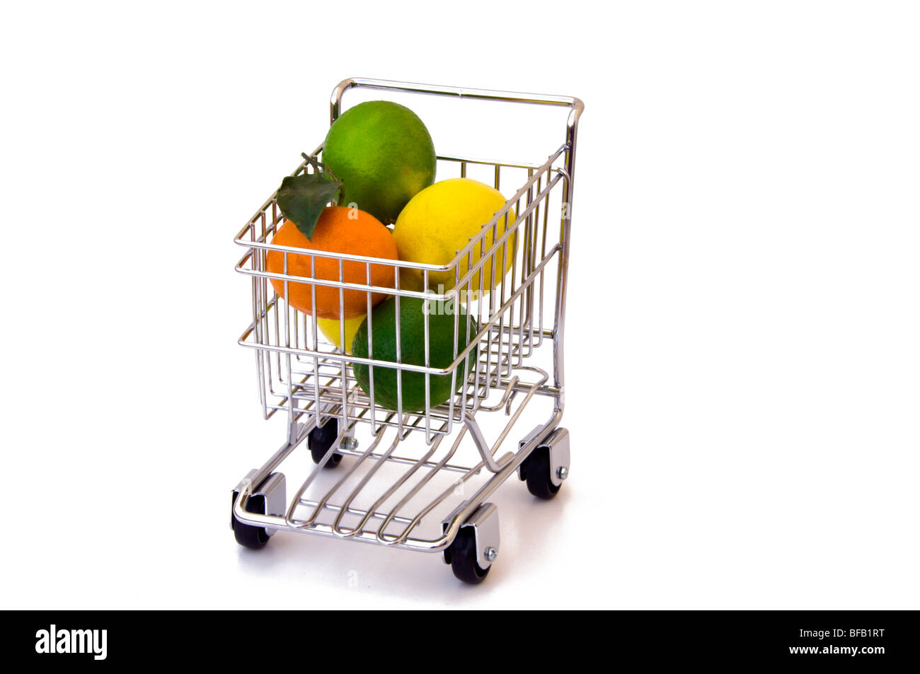 Lemon in cart hi-res stock photography and images - Alamy