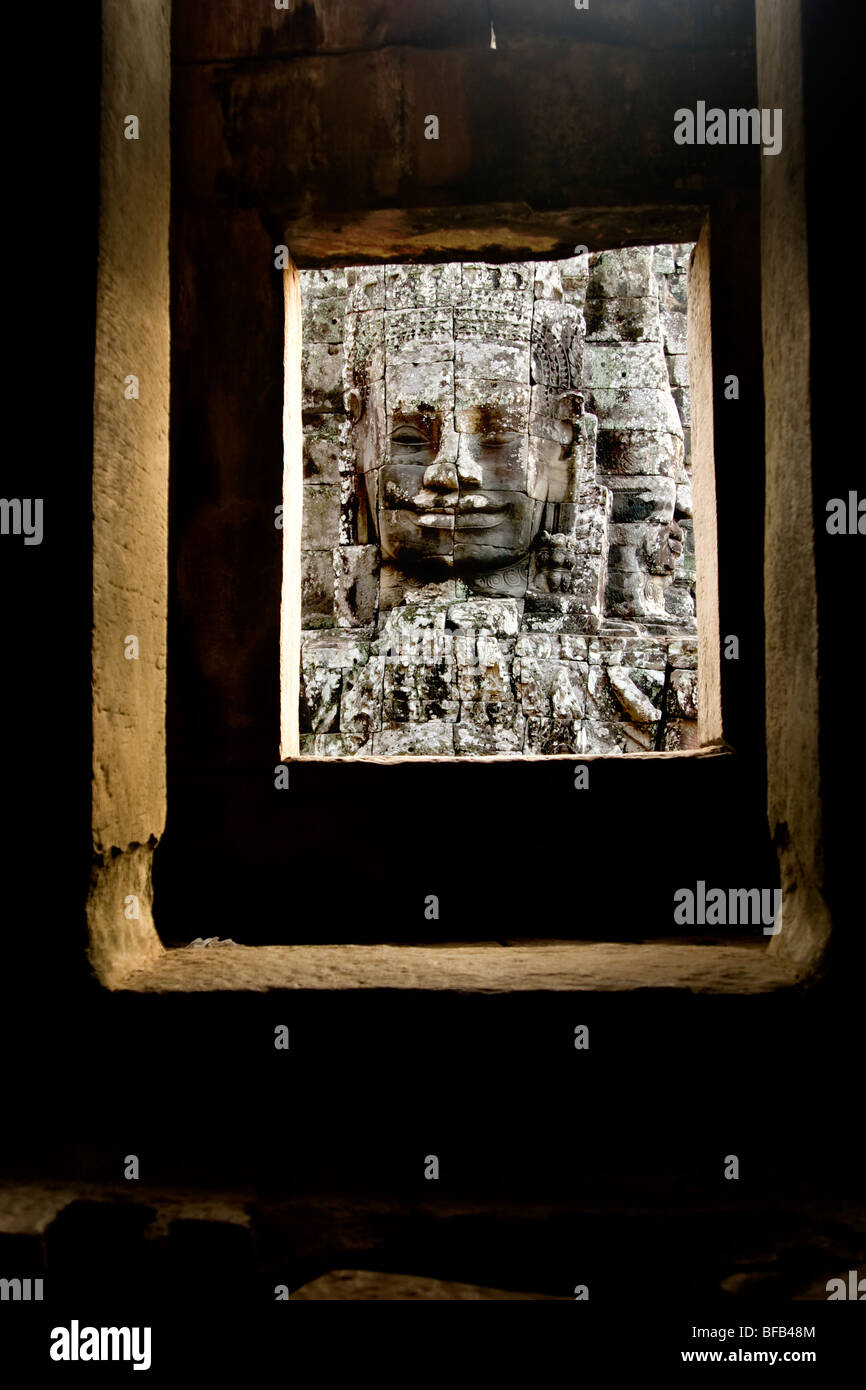 Passageway bayon temple hi-res stock photography and images - Alamy