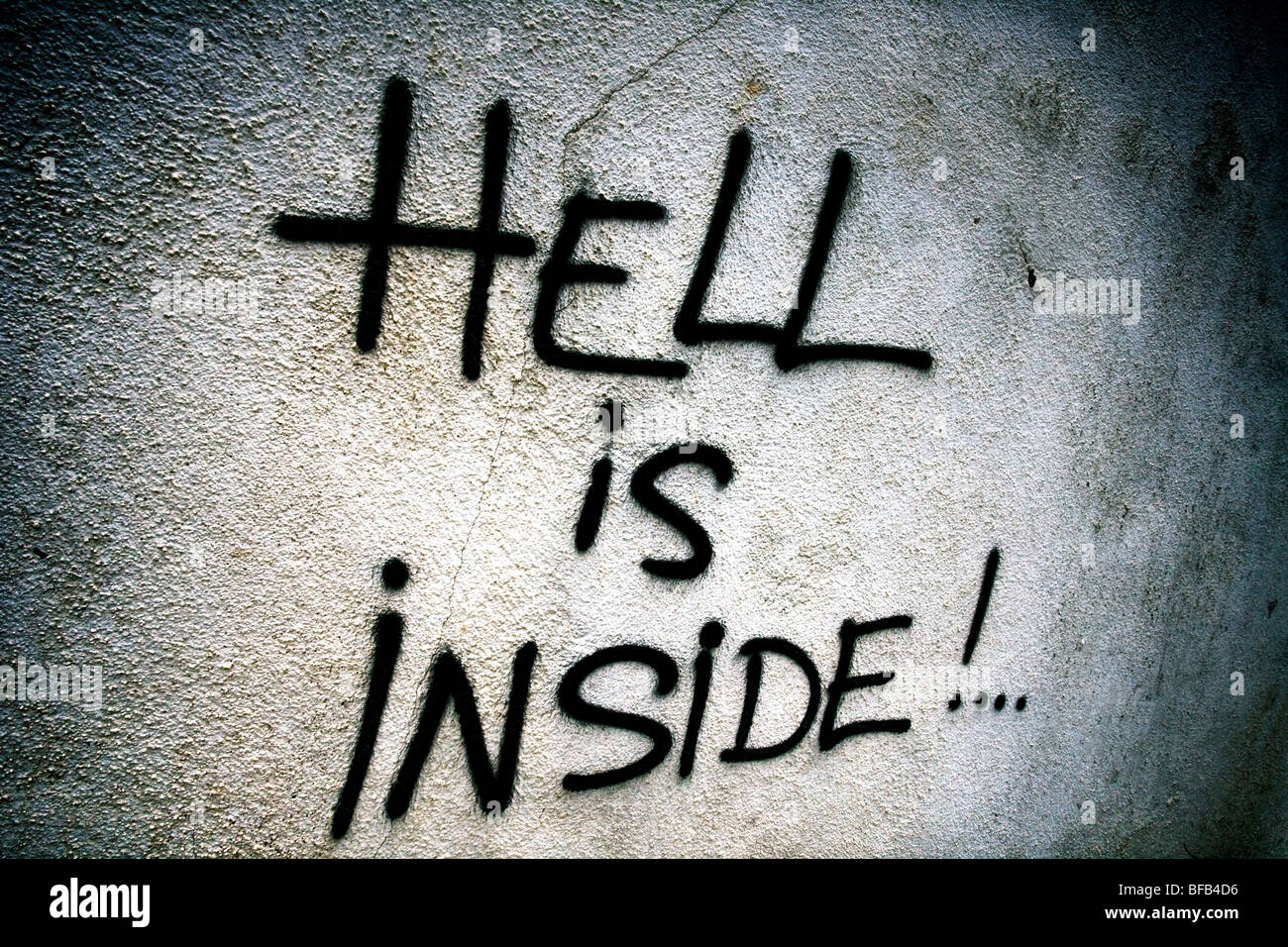 "Hell is inside!" Graffiti, Algarve, Portugal Stock Photo - Alamy