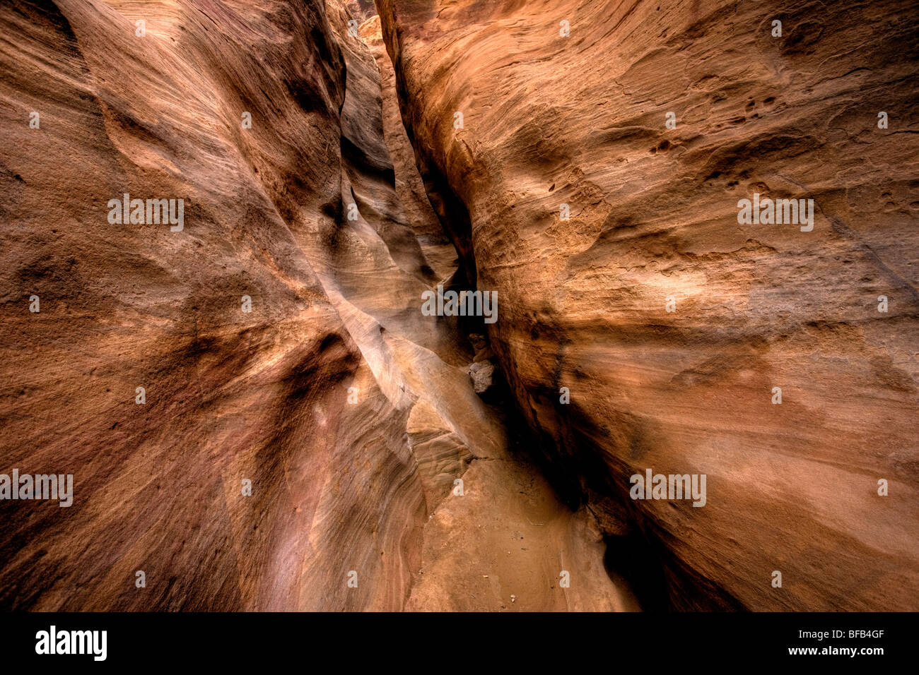 Dry river channel at Wadi Al-Mudhlim, Petra, Jordan Stock Photo - Alamy