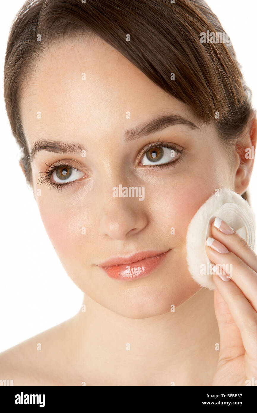Teenage Girl Applying Make Up Stock Photo - Alamy