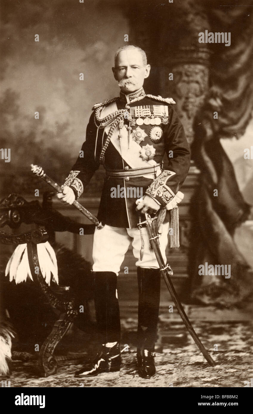 Epaulette military uniform hi-res stock photography and images - Alamy