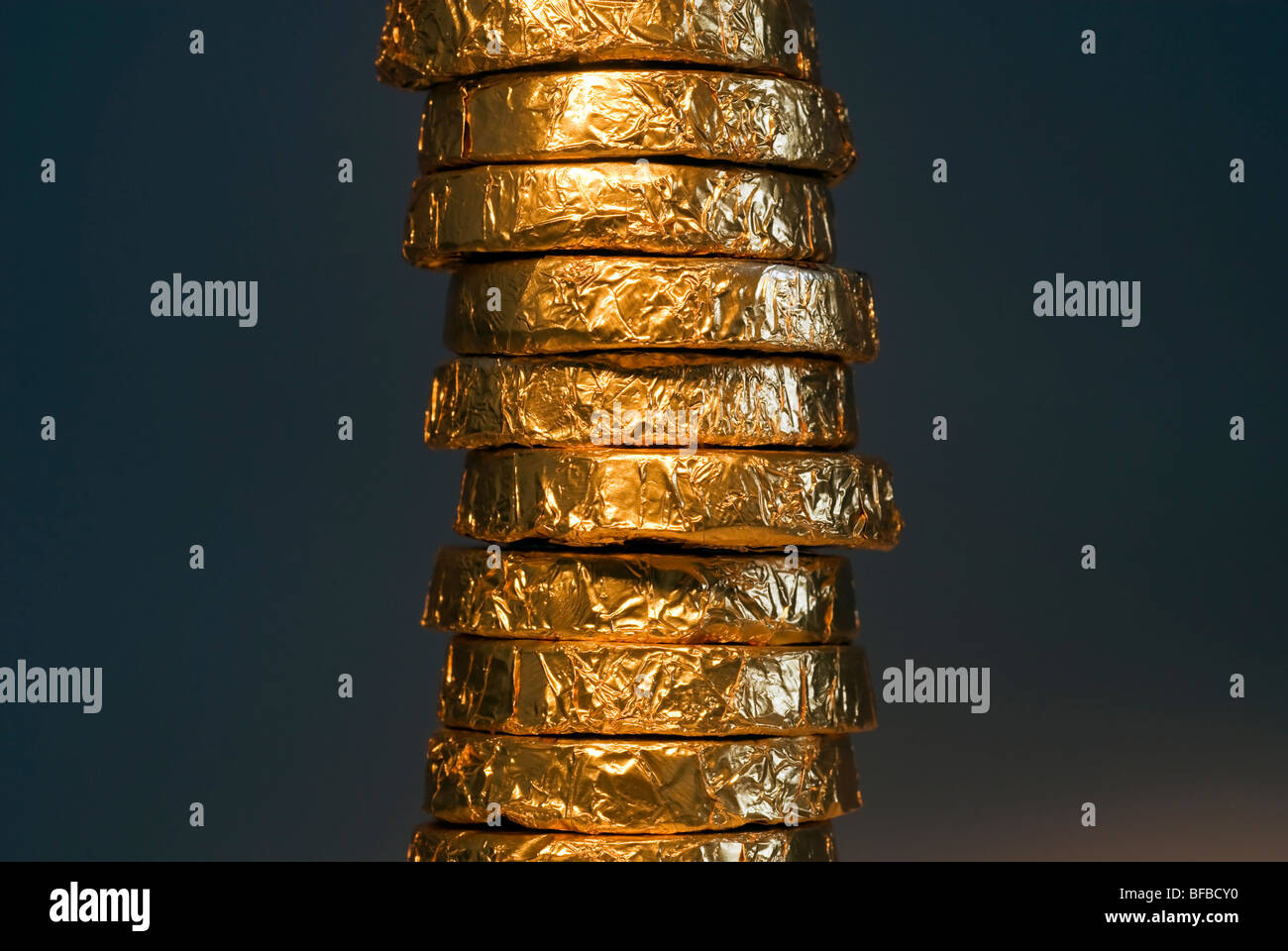 Fake gold coins hi-res stock photography and images - Alamy