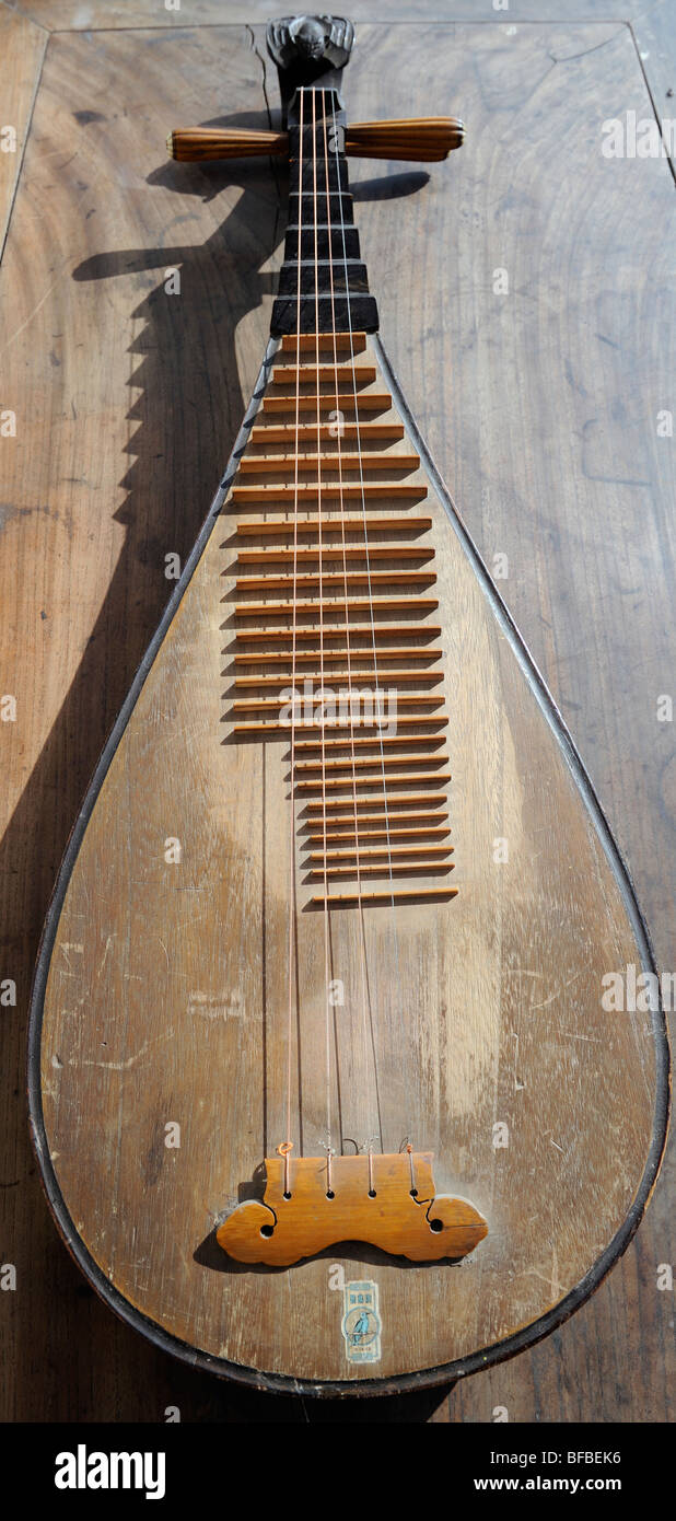 Pipa china chinese lute hi-res stock photography and images - Alamy