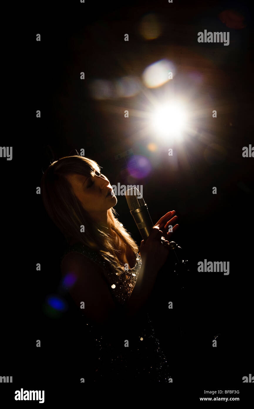 Microphone Stage Spotlight Stock Photos & Microphone Stage Spotlight ...