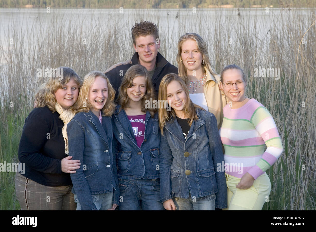 Huge family hi-res stock photography and images - Alamy