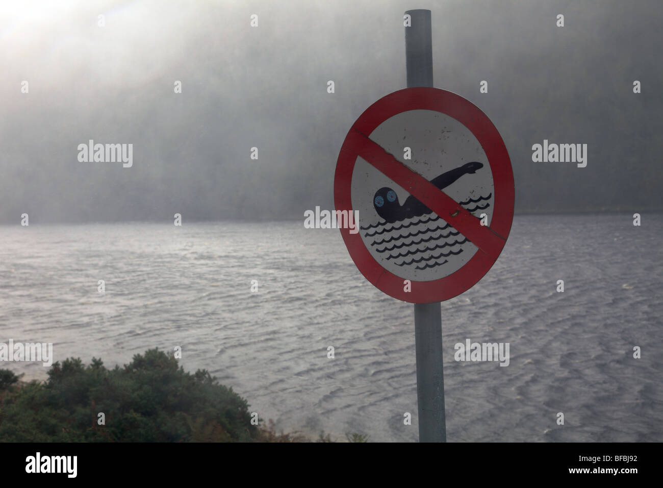 Comedic warning sign hi-res stock photography and images - Alamy