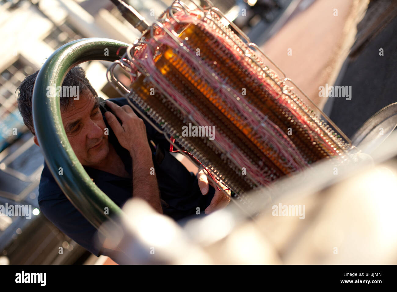 Telecoms engineer hi-res stock photography and images - Alamy