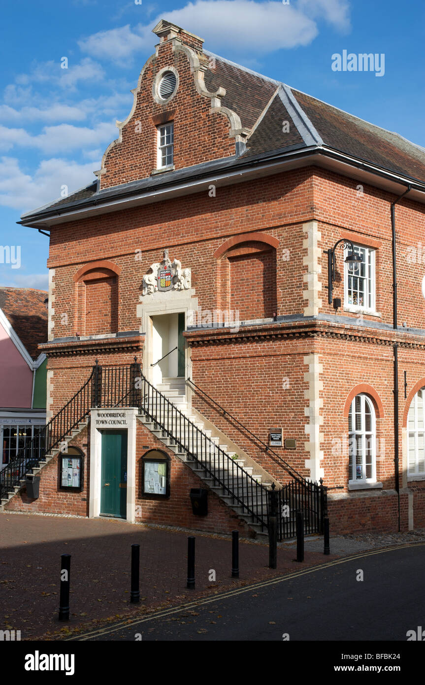 Shire hall woodbridge hi-res stock photography and images - Alamy