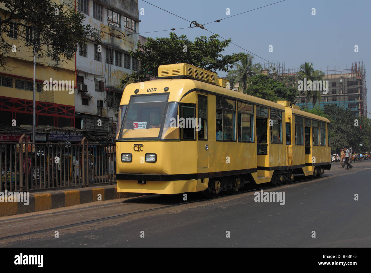 Kolkata tram hi-res stock photography and images - Alamy