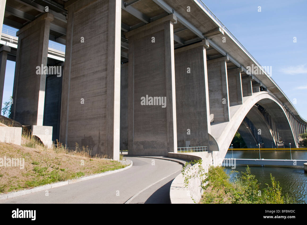 The bridge between Öland and the mainland Stock Photo - Alamy