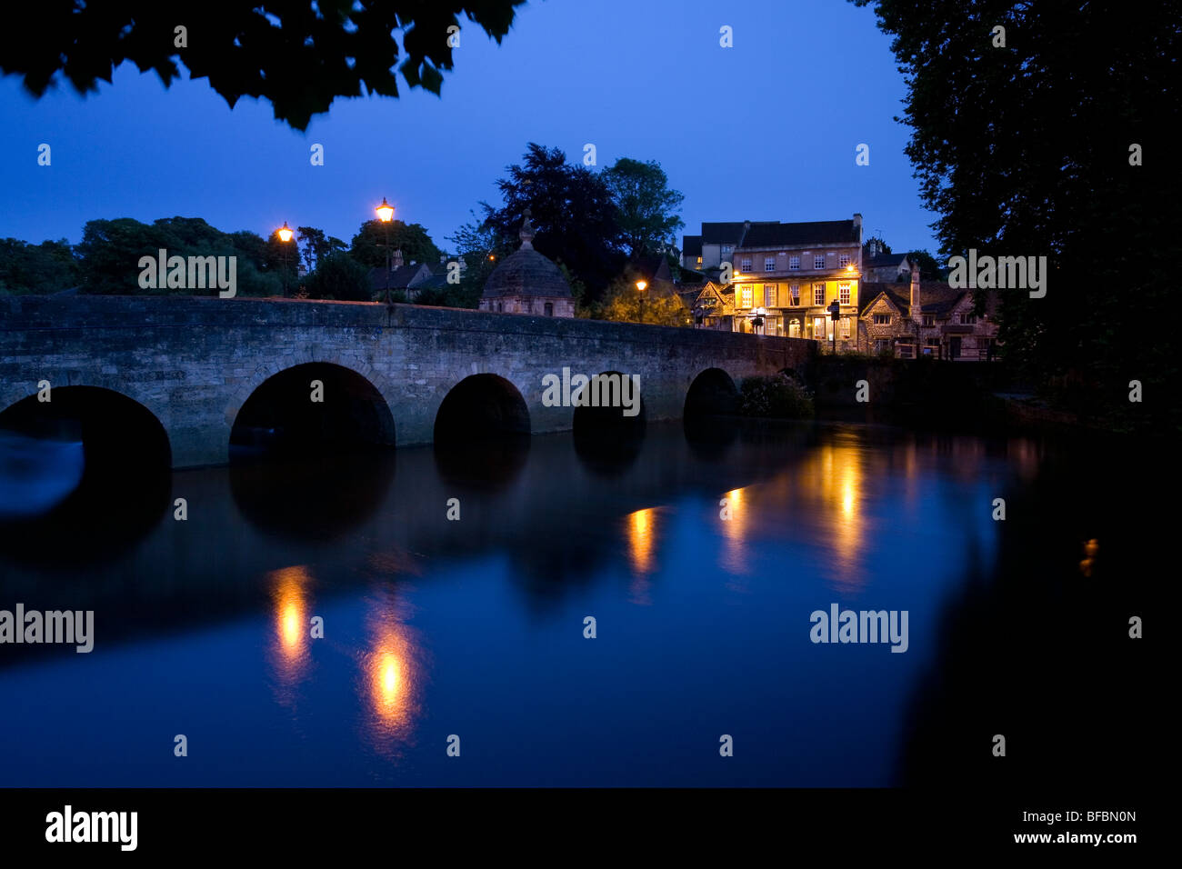 The Bridge over the River Avon in the centre of Bradford-on-Avon at ...