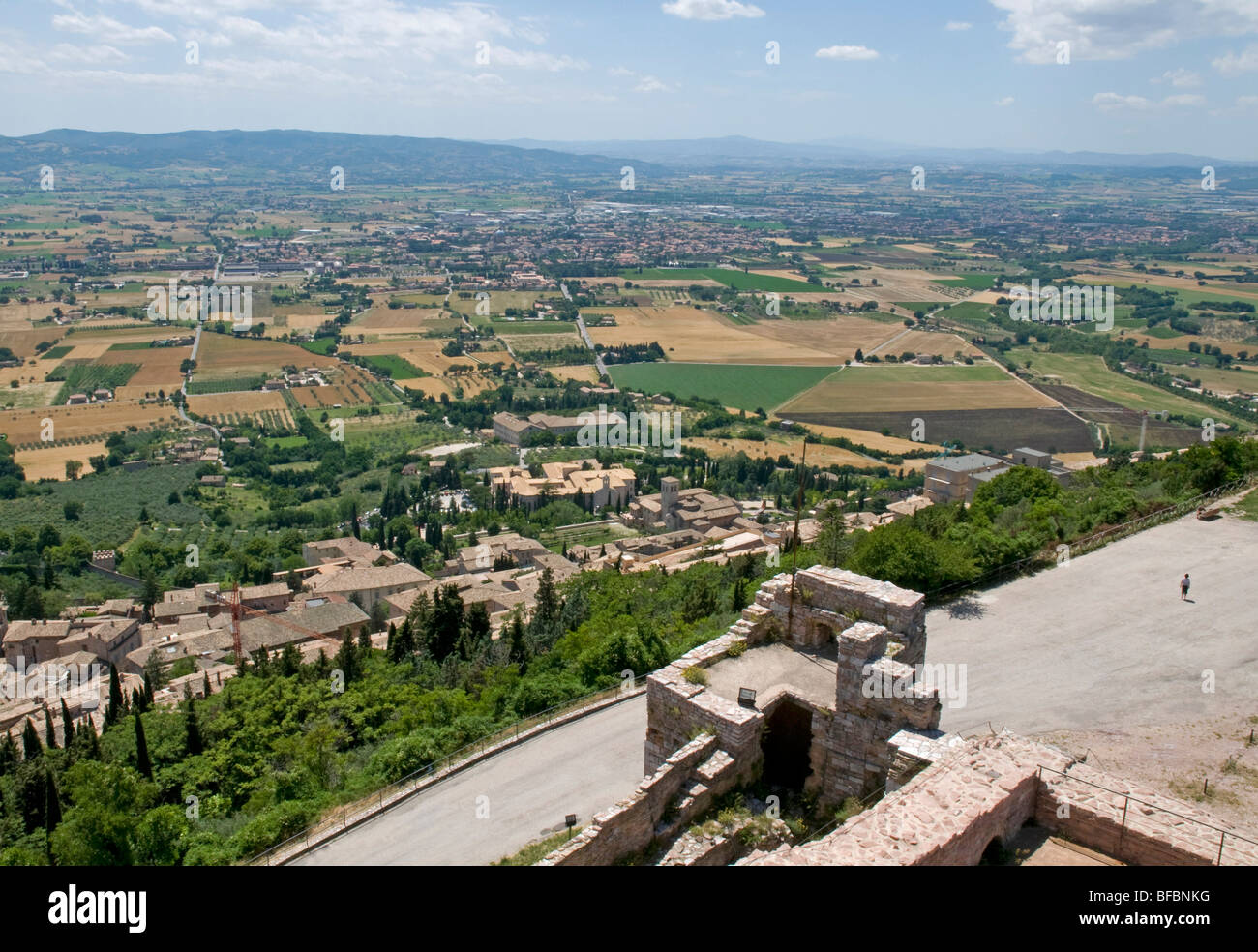 Looking west from the Rocca Maggiore, Assisi Italy Stock Photo - Alamy