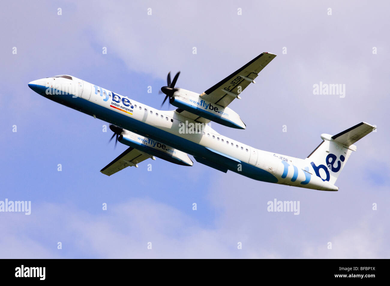 Bombardier dash 8 hi-res stock photography and images - Alamy