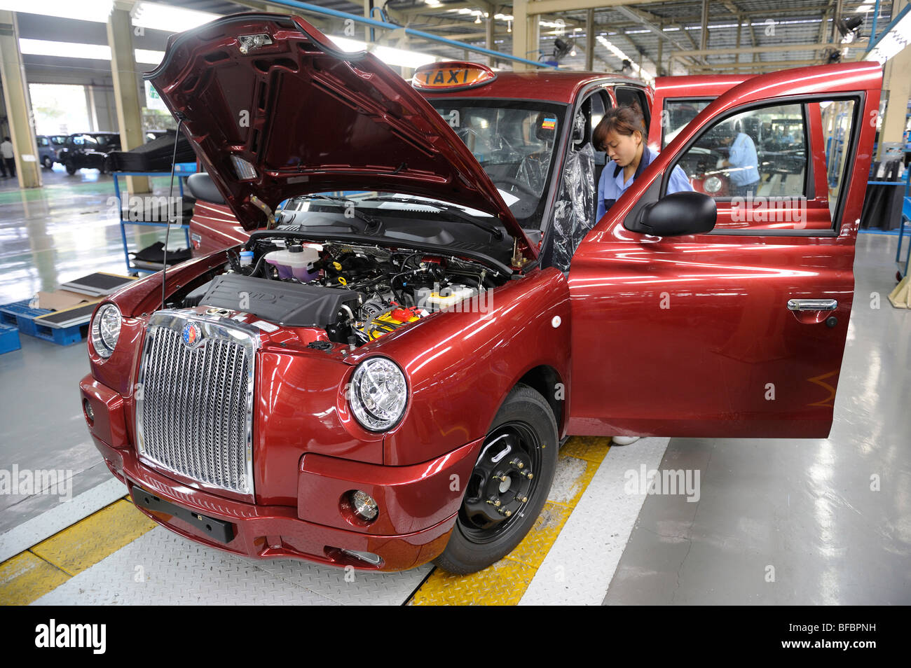 Automobile components hi-res stock photography and images - Alamy