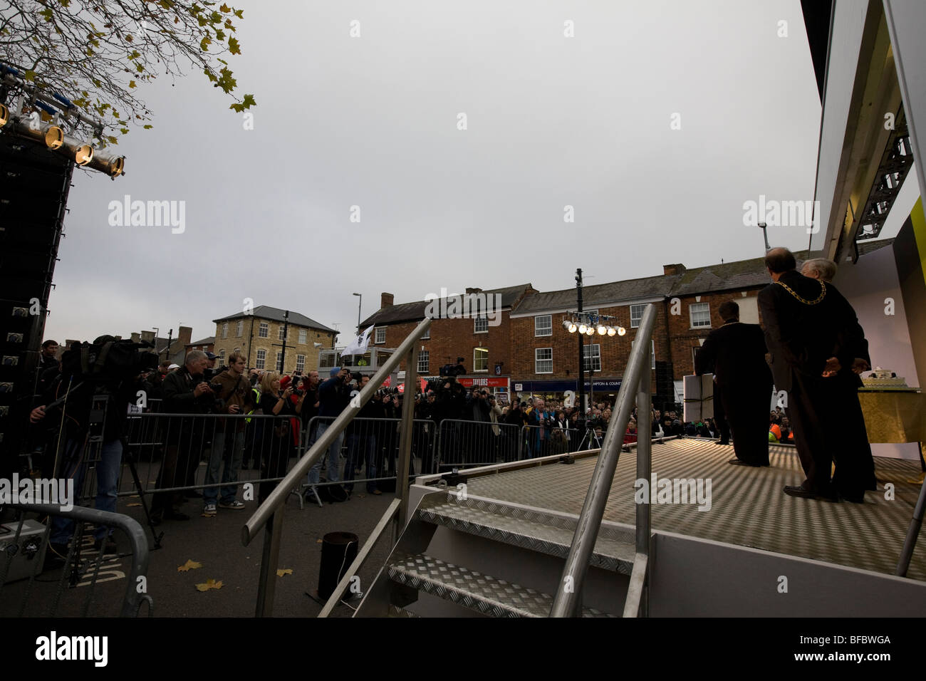 Press Photographers Photographing Brawn GP Team Owner Ross Brawn (GBR ...