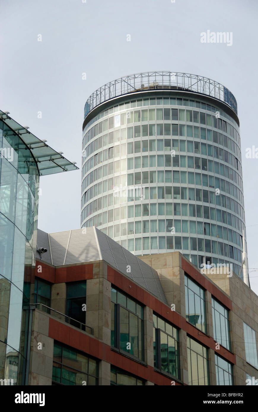 The Rotunda office tower in the Bull Ring, Birmingham, West Midlands ...
