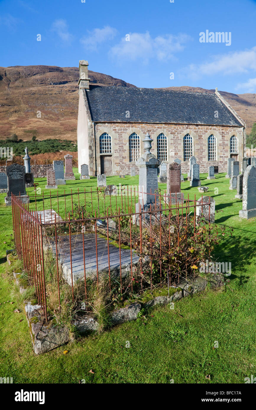 Old parish cemetery hi-res stock photography and images - Alamy