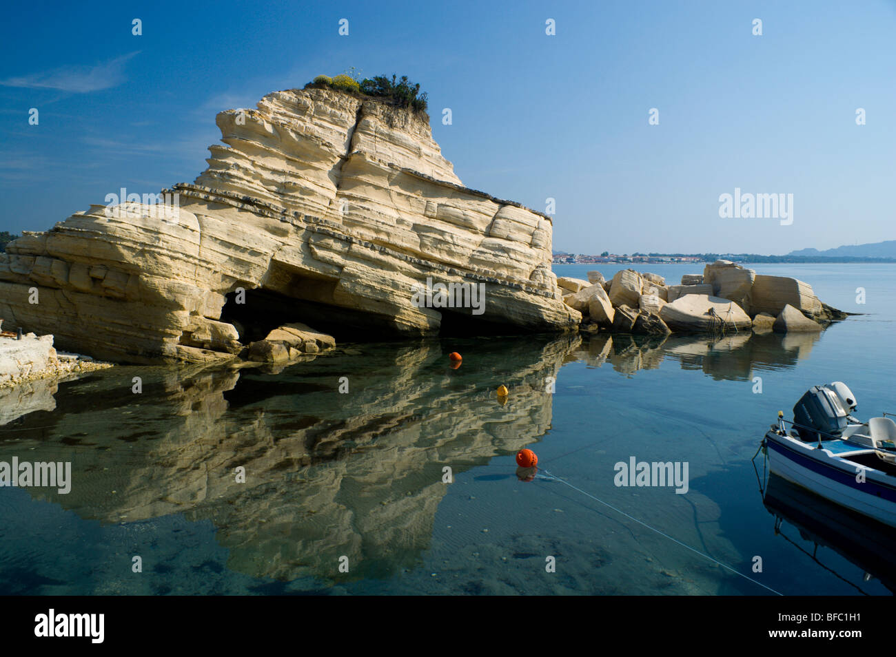 rock formation laganas bay zante / zakynthos island greece Stock Photo ...