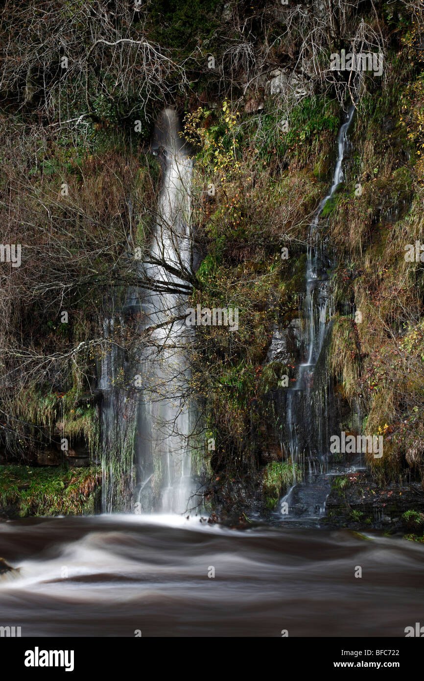 With river swale in spate hi-res stock photography and images - Alamy