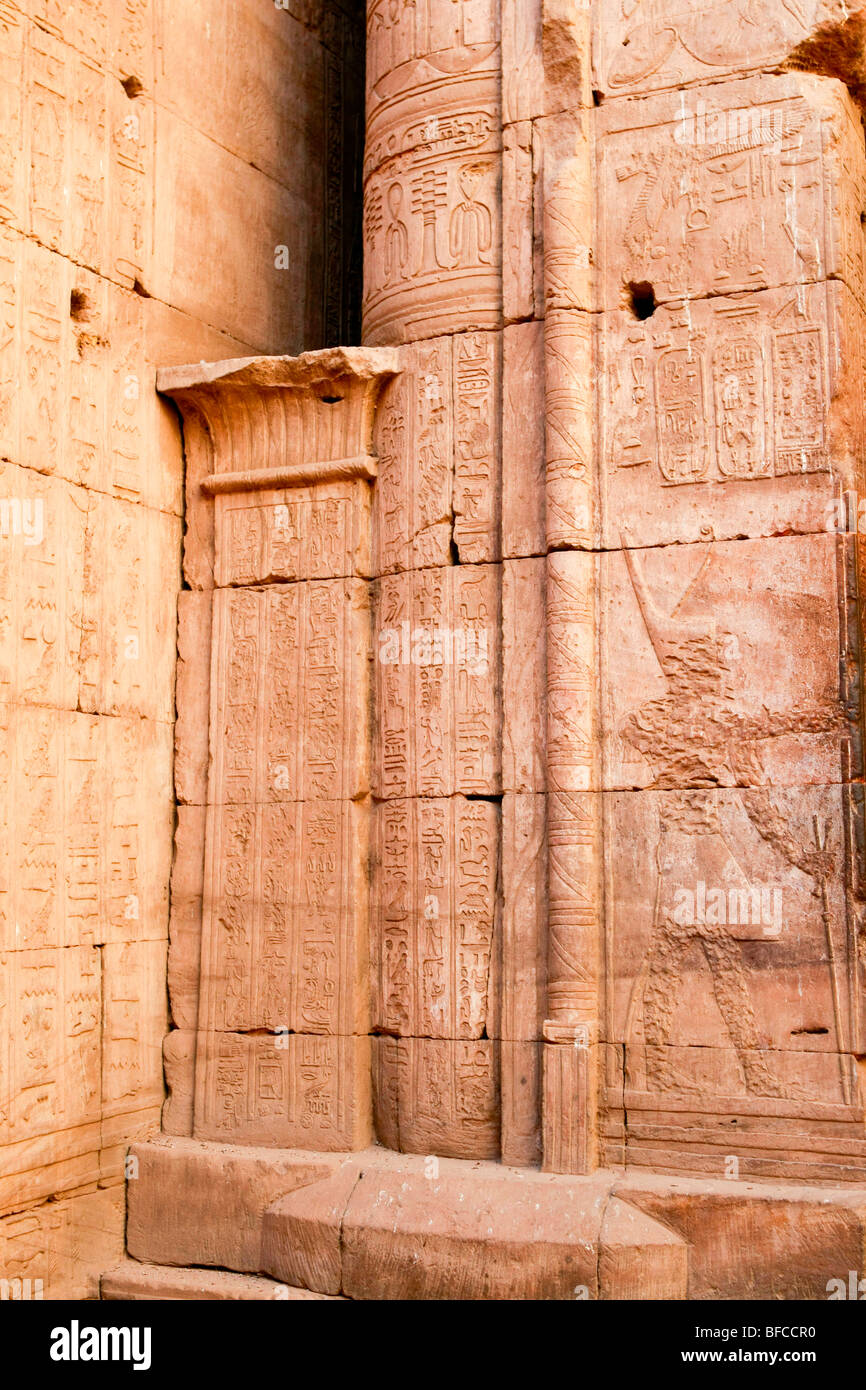 The Temple of Horus at Edfu, Egypt Stock Photo - Alamy