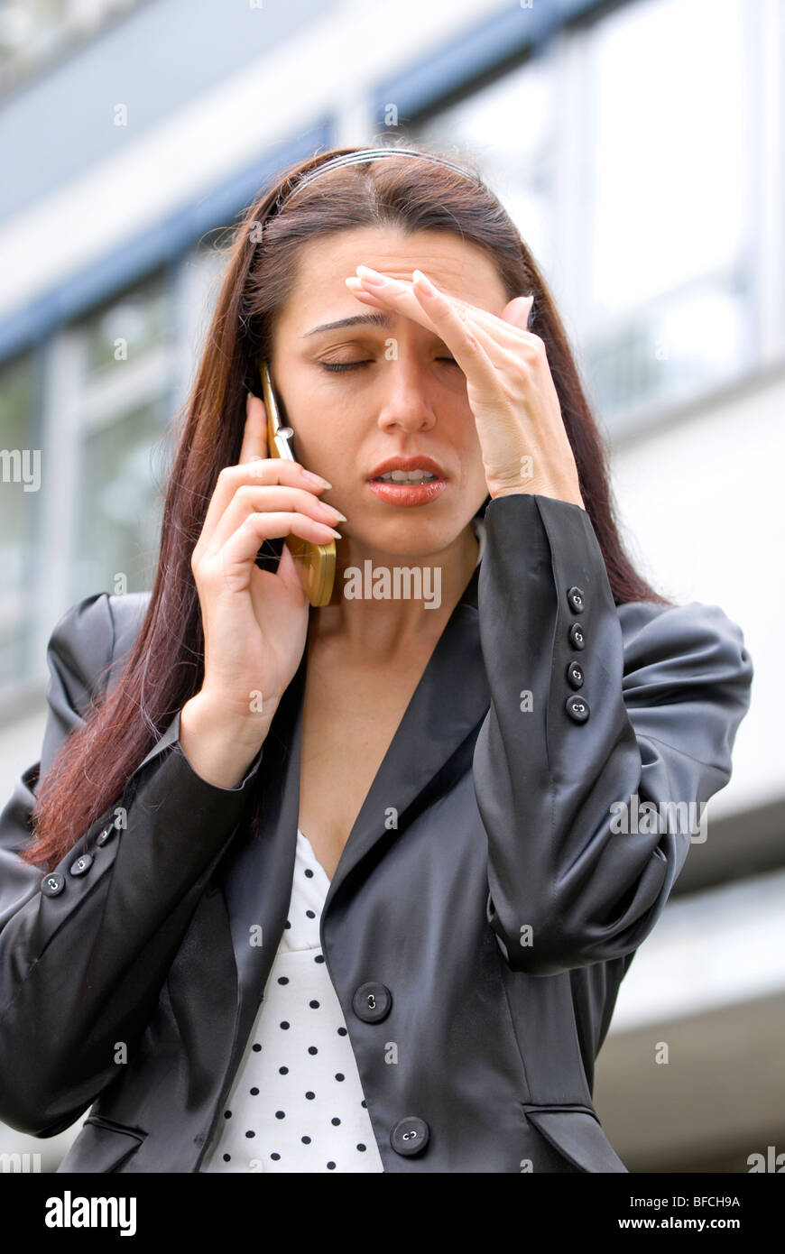 Desperate young woman facing hi-res stock photography and images - Alamy