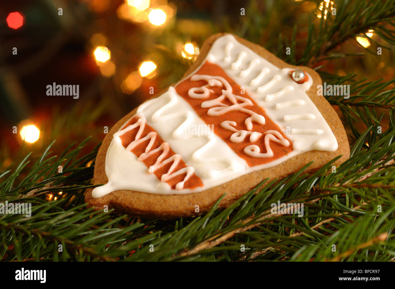 Bell christmas cookie hi-res stock photography and images - Alamy