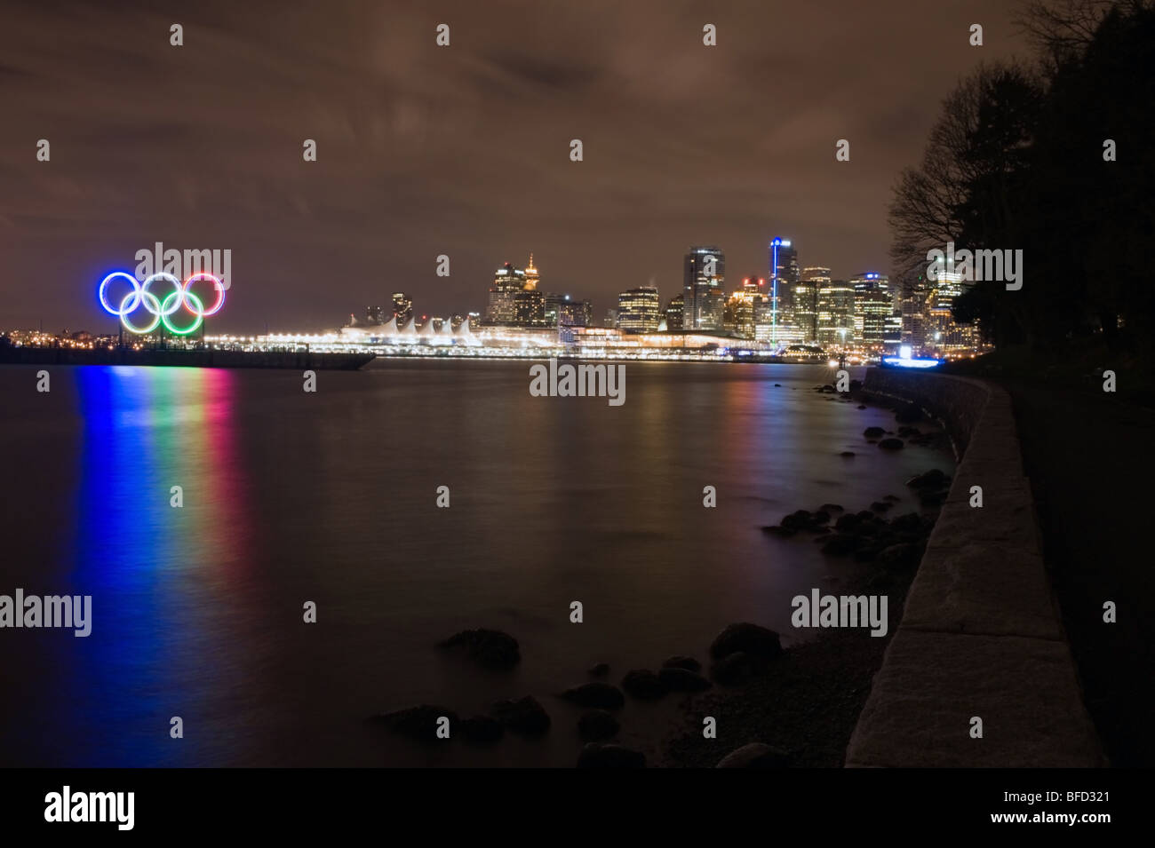 Aerial view vancouver in night hi-res stock photography and images - Alamy