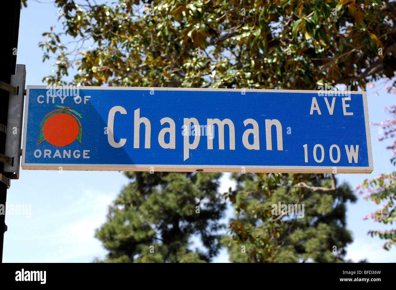 Chapman Avenue, City of Orange, Sign Stock Photo - Alamy