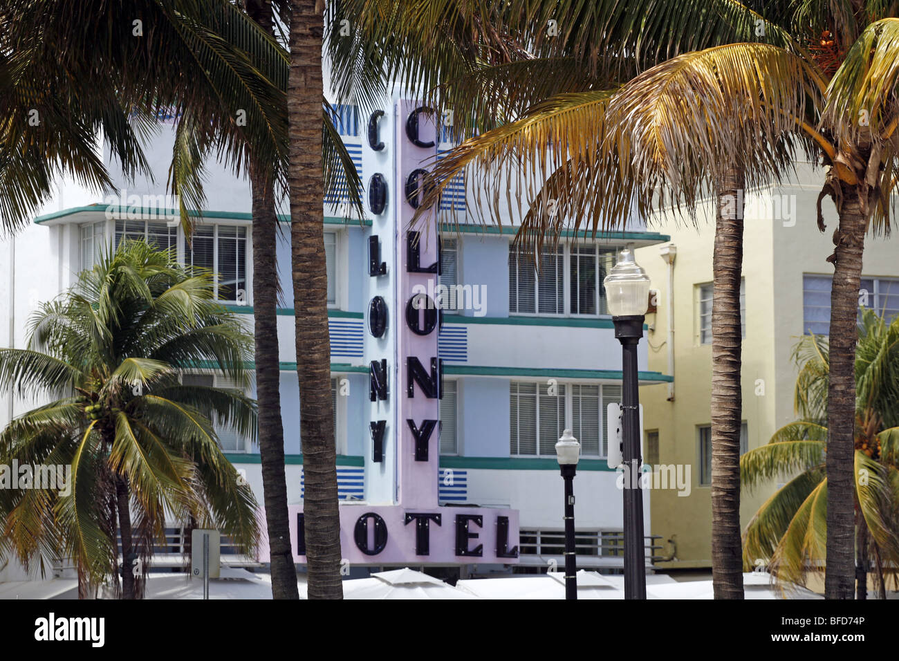 Colony hotel hi-res stock photography and images - Alamy