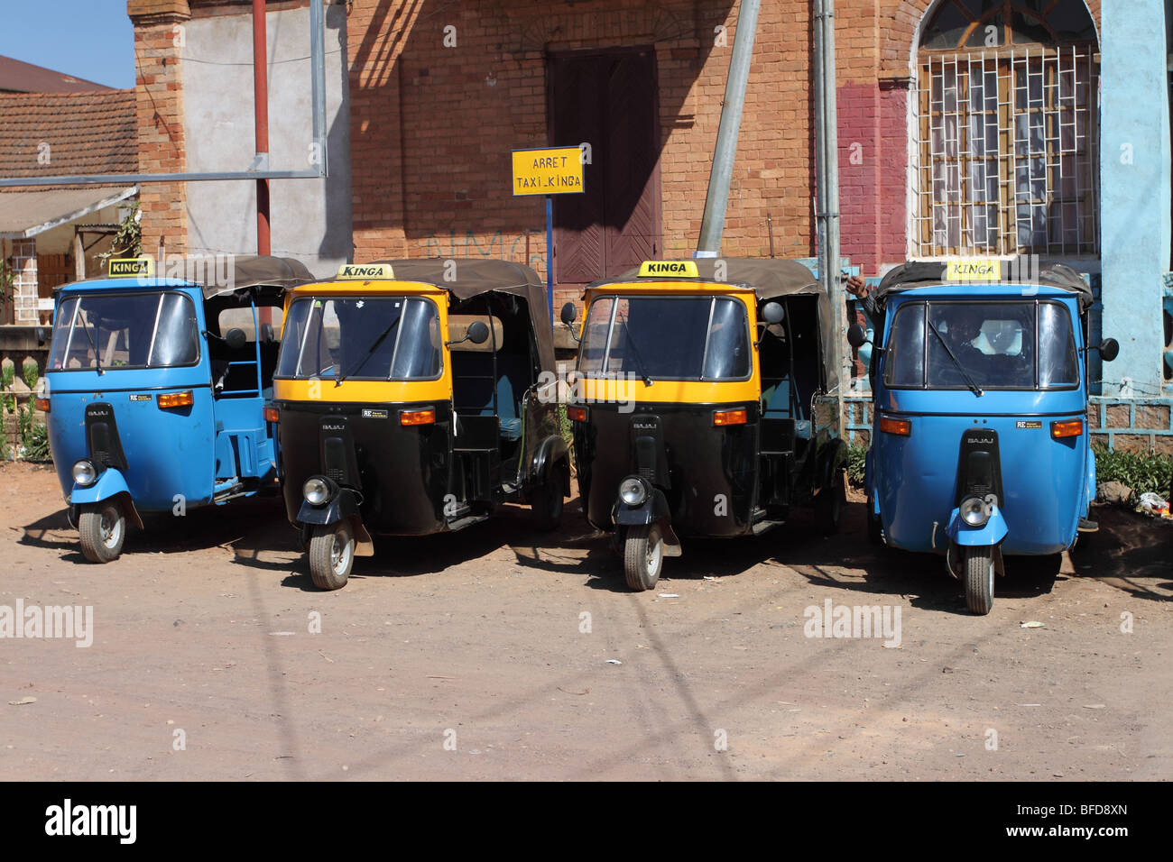Rickshaw in madagascar hi-res stock photography and images - Alamy