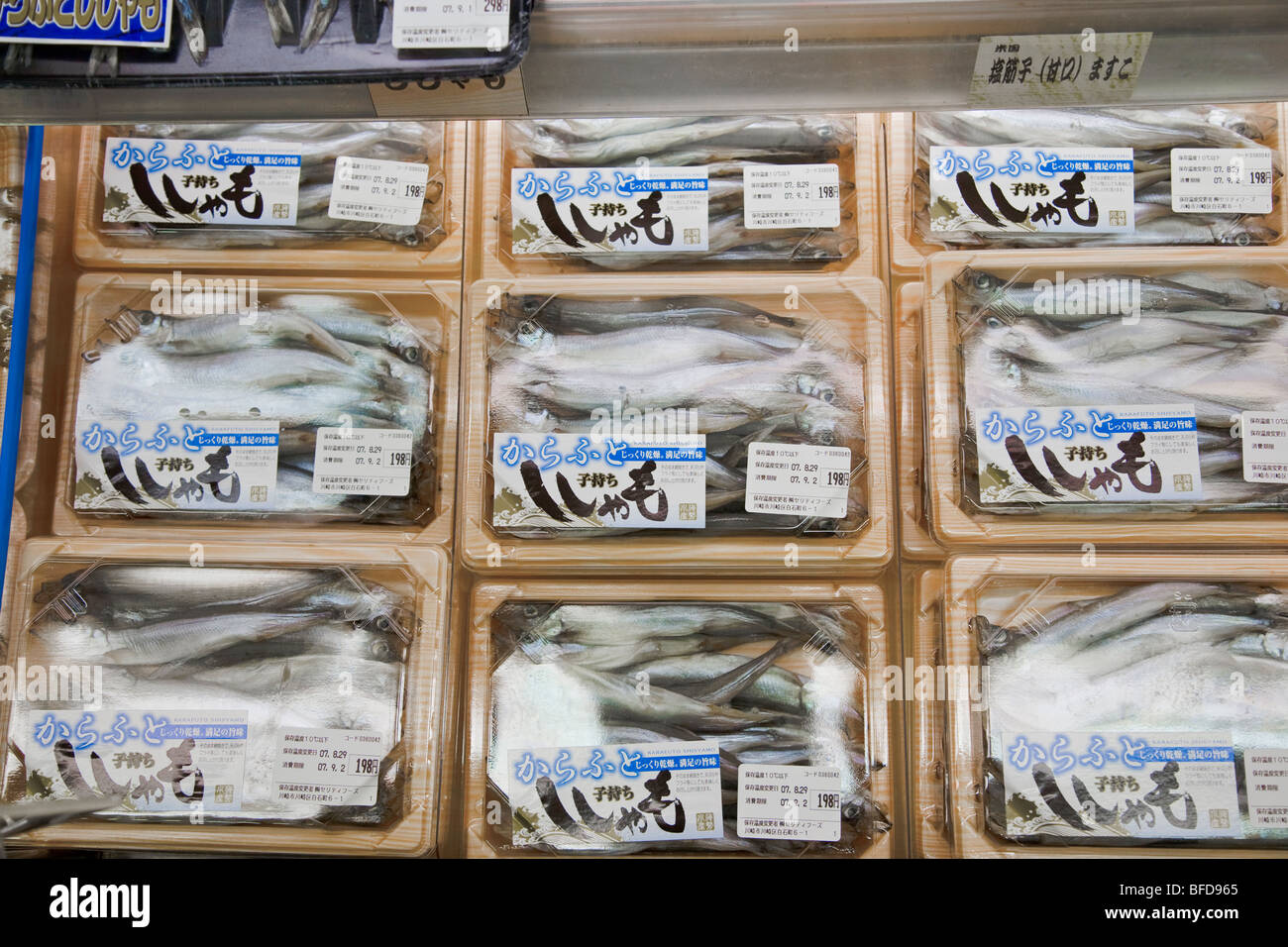 Packaged Fish High Resolution Stock Photography and Images - Alamy