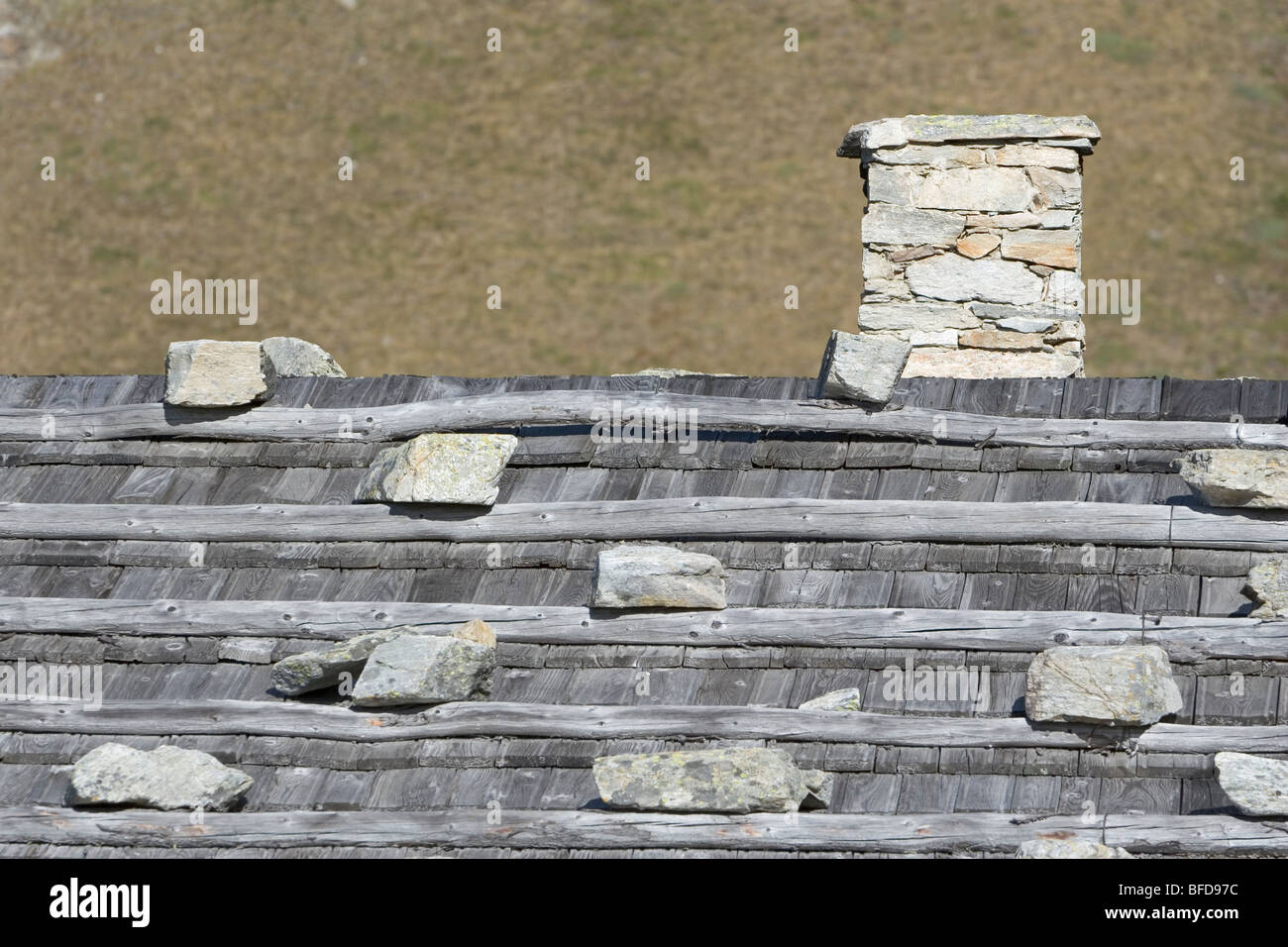 Traditional italian chimneys hi-res stock photography and images - Alamy
