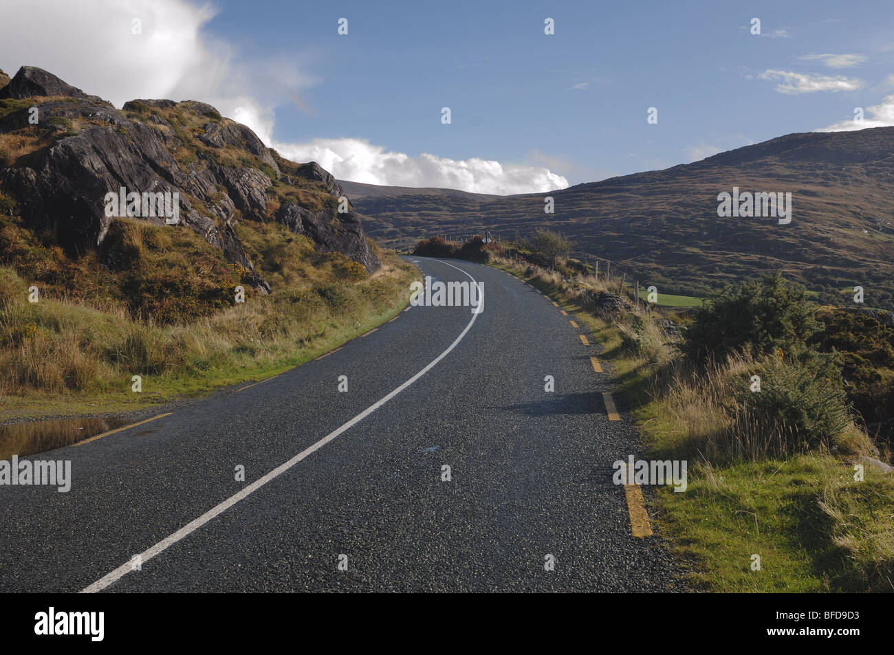Road motoring hi-res stock photography and images - Alamy
