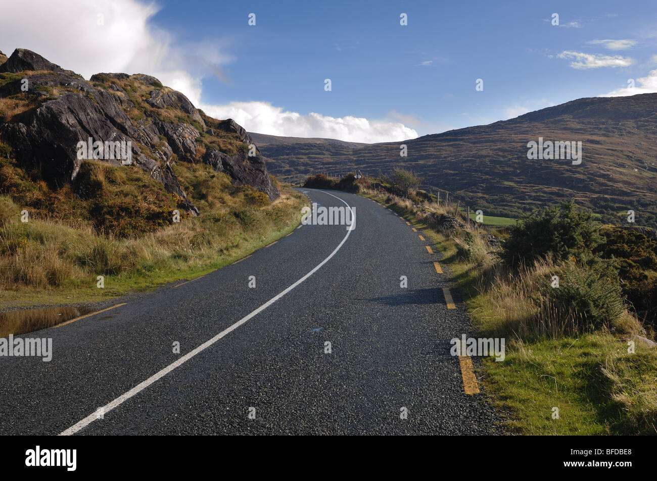 Road motoring hi-res stock photography and images - Alamy