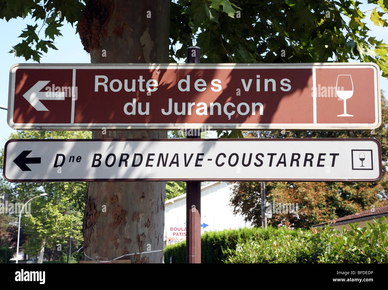 Wine tourist route sign, Jurancon, France Stock Photo - Alamy