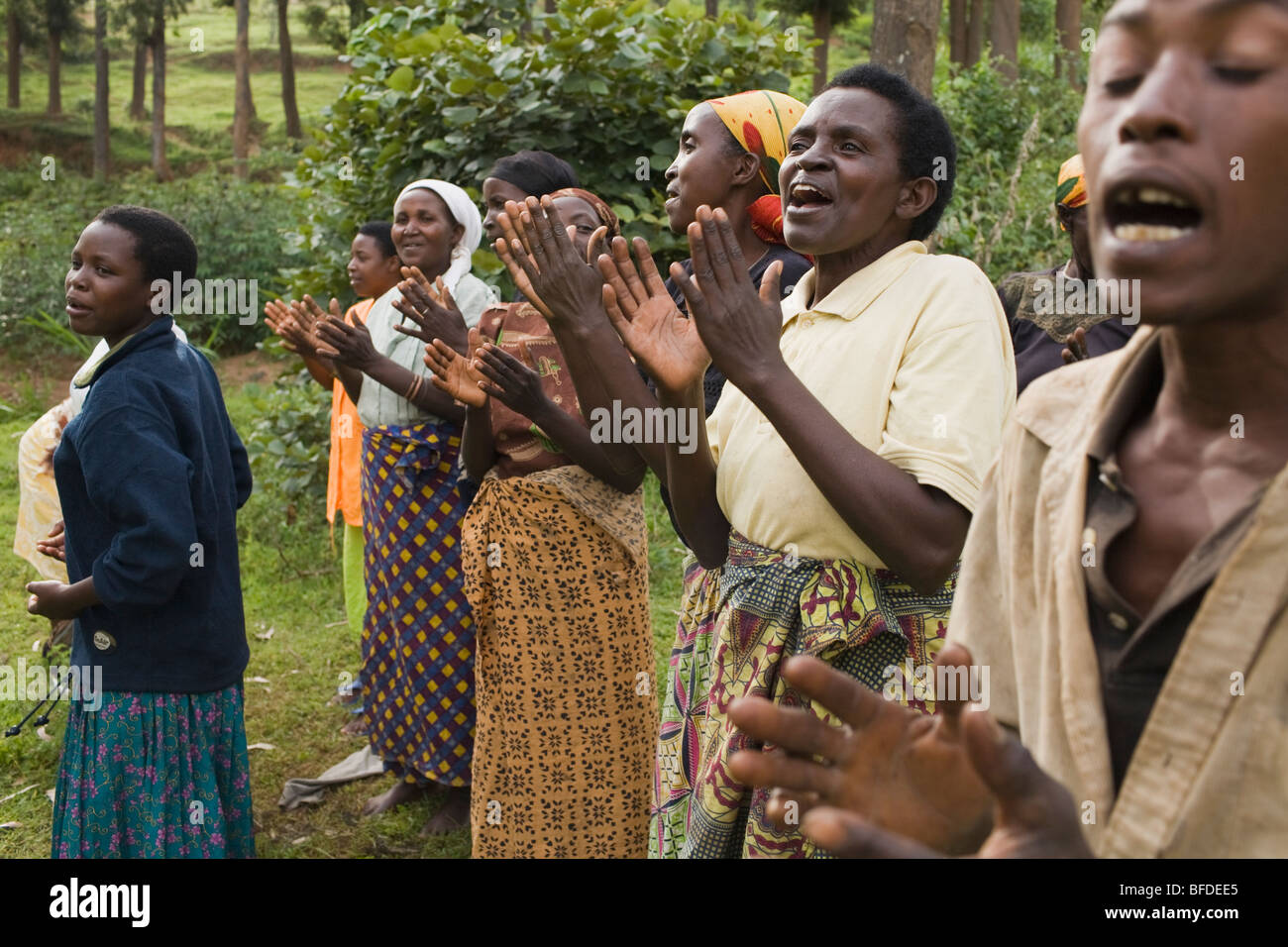 Village dance and song practice in Maraba, Rwanda Stock Photo - Alamy