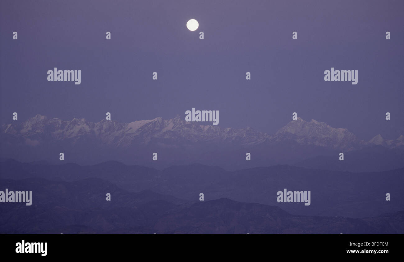 Himalayan range hi-res stock photography and images - Alamy