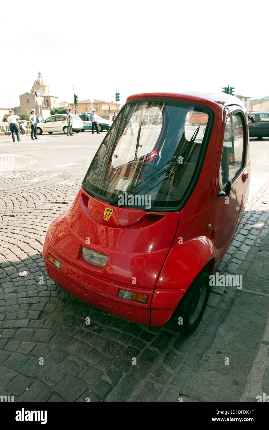 3 wheeled car hi-res stock photography and images - Alamy